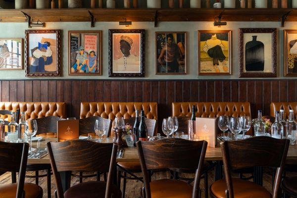 Wine Bar - Dalys Wine Bar and Beer Hall